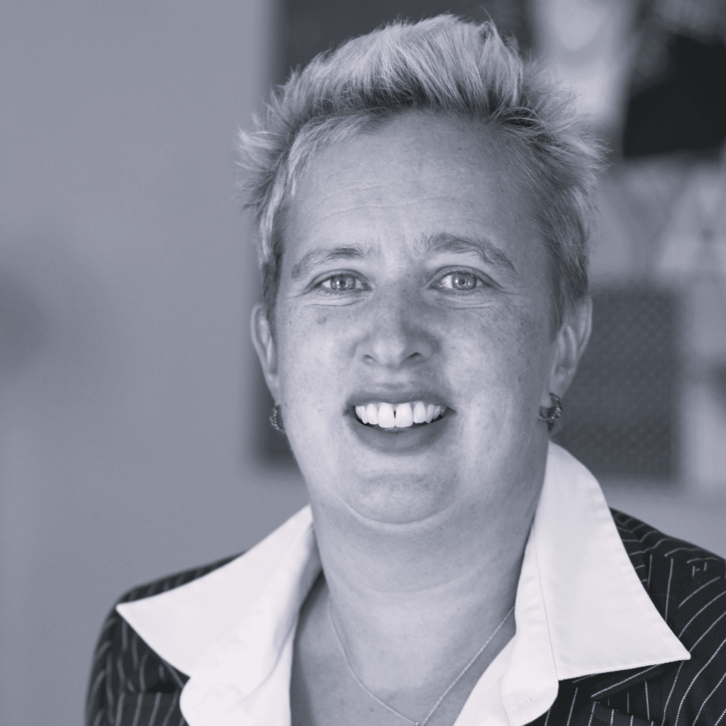 JULIE KAPSALIS - Surrey Chambers